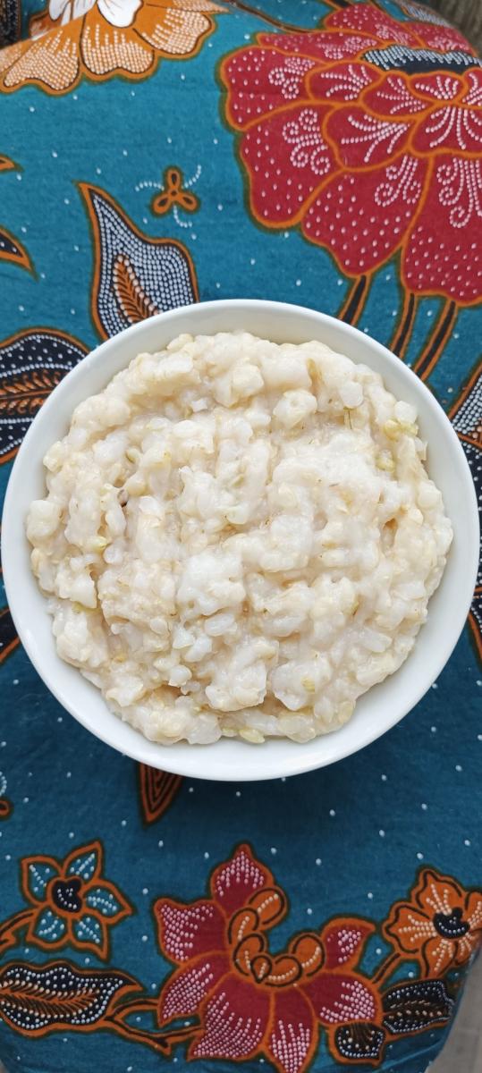 Bubur Nasi Perang (Brown Rice Porridge) | The Vegan Society